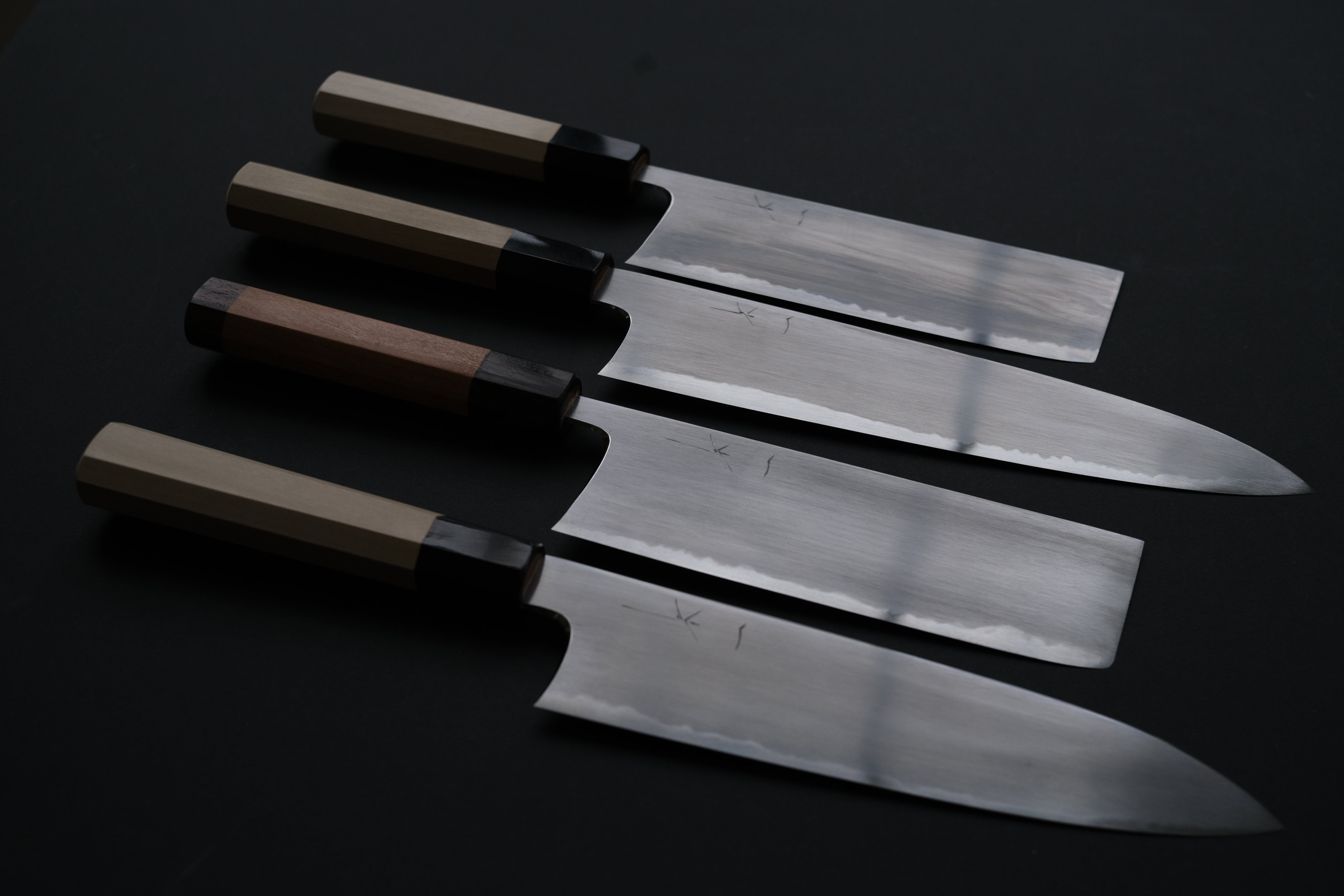 Hitohira x Gorobei x Rikichi – Karasu Japanese knives
