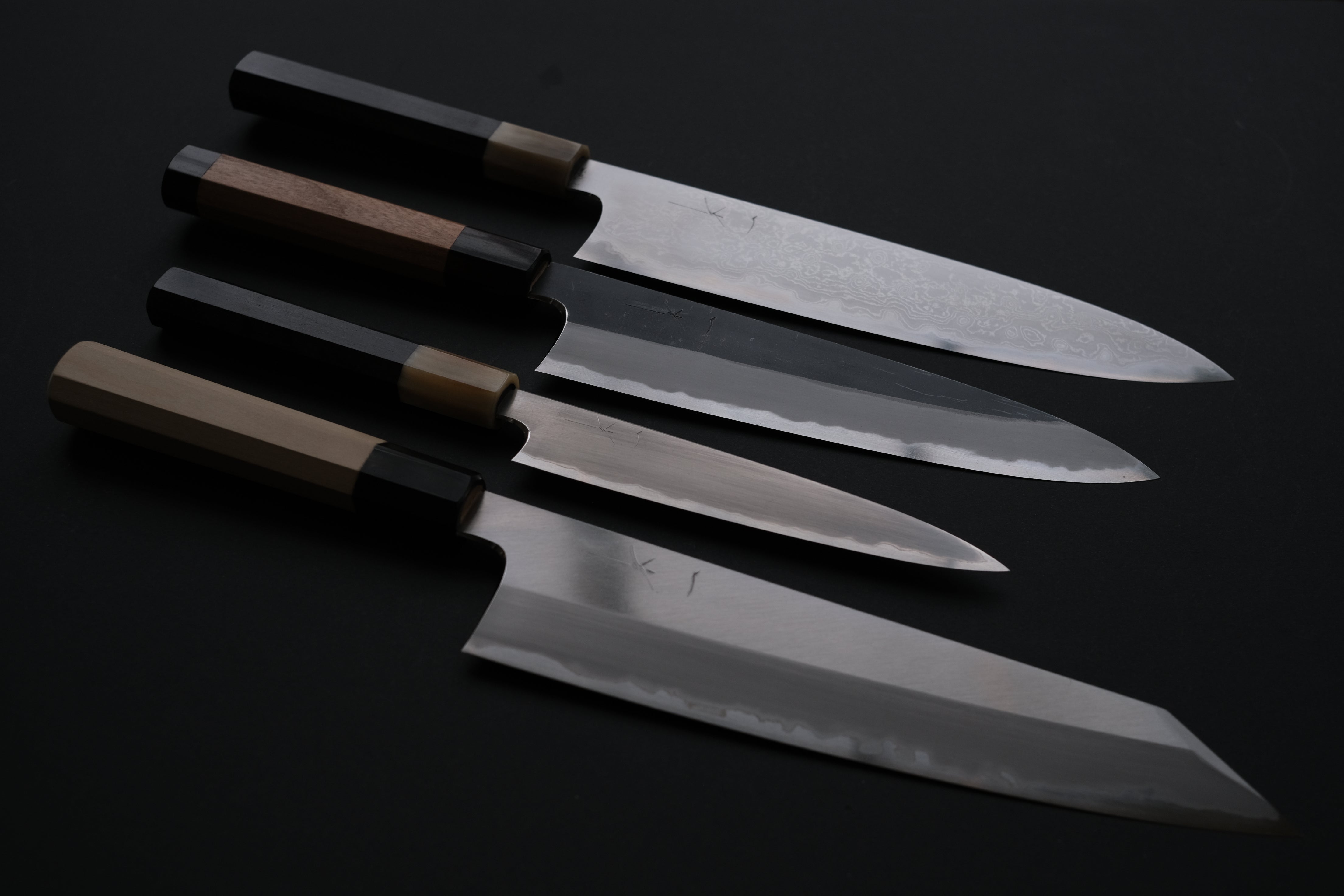 Hitohira x Togashi – Karasu Japanese knives